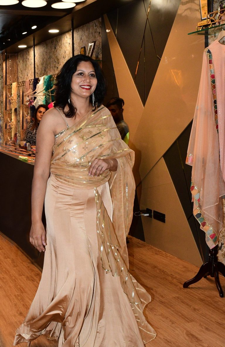 Grooming Session Was Organized For The Preparations of The Beauty and ...