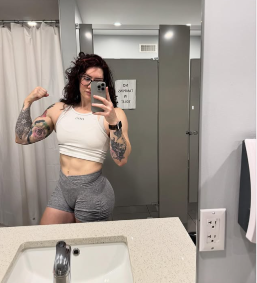 Natasha Aughey Shares New Workout Clip, Says Cold Weather Has Her ...
